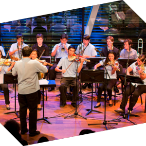 La orquesta infantil que triunfa con instrumentos fabricados a base de ...